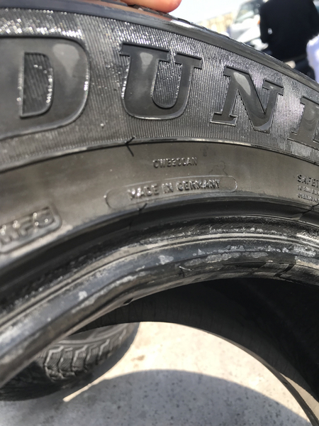 235/55/18 dunlop