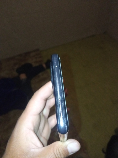 Galaxy A72 xolati yaxshi