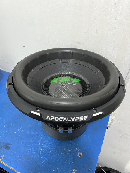 Продается сабвуфер  Deaf Bonce apocalypse 3015 D1