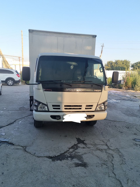 Isuzu nqr 79 pl.