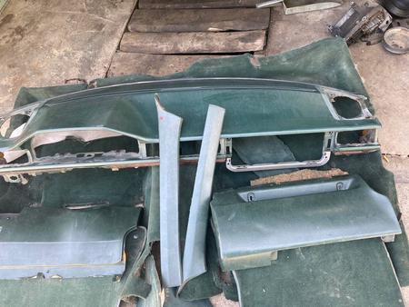 Салон Мерседес W124