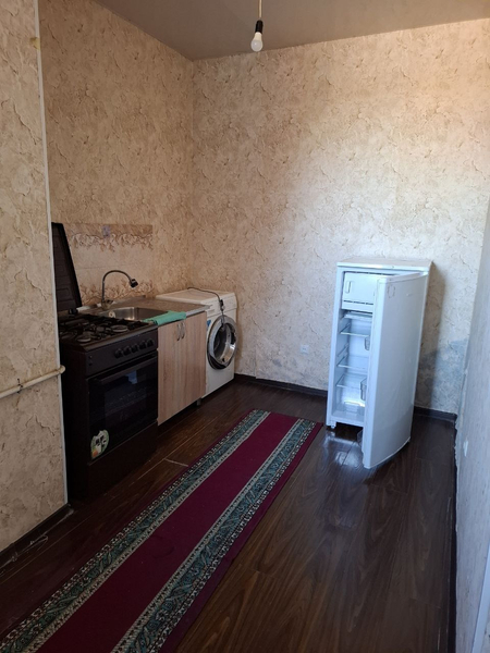 Сдаётся 1/4/4 на Ферузе (Сагдиана)