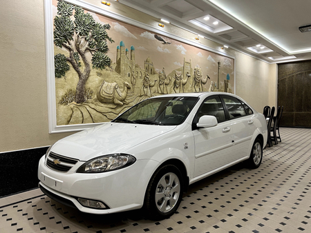 Yangi Chevrolet Lacetti (Gentra) sotiladi.