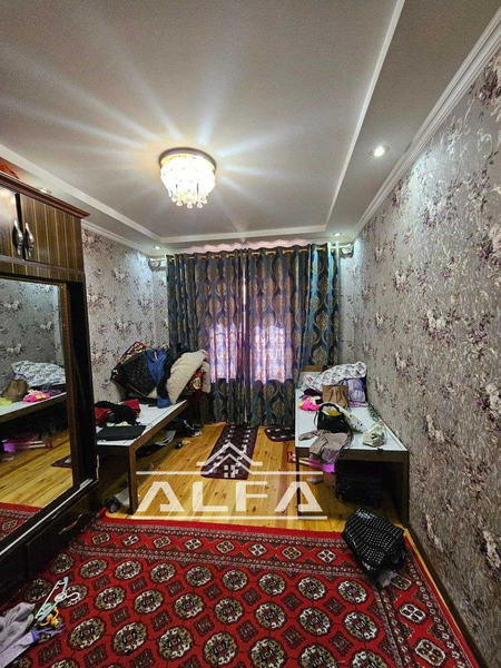 2 xonali 64m² 1-qavat sotiladi.