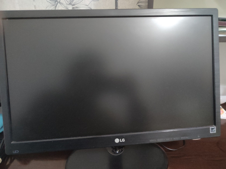 Продается монитор LG 19дюймов.
