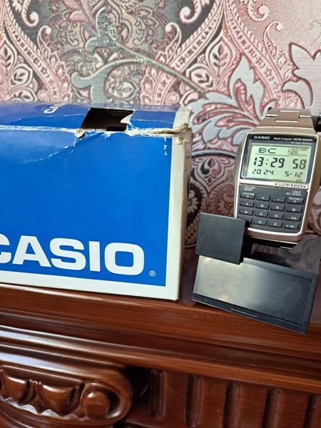Продаю часы casio