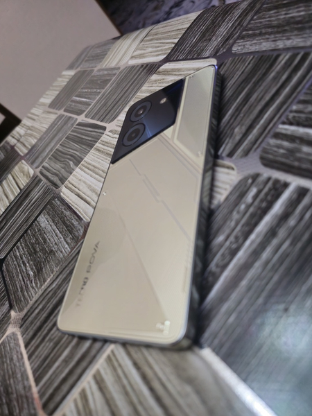 Tecno Pova 5 ideal