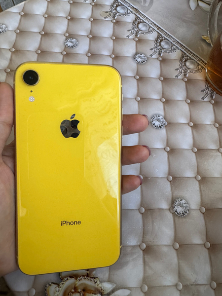 Iphone XR 64gb sodtiladi