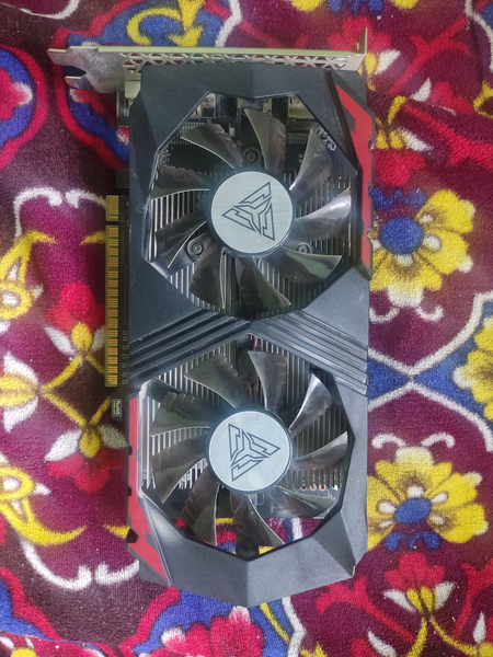 Видео карта GTX 1050Ti
