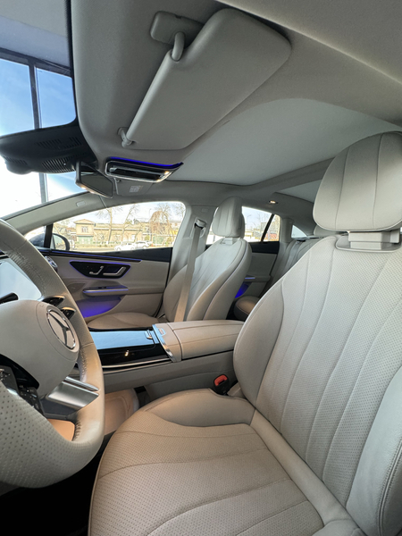 Mersedes-Benz EQE 350
