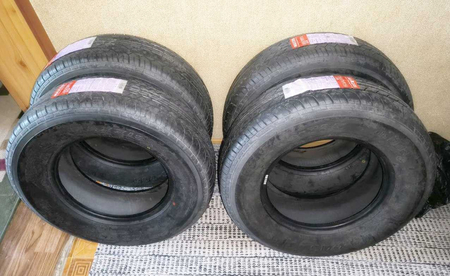 Комлект Шин Maxxis 205/70/R14