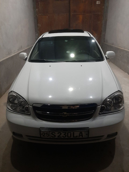 Lacetti         2010