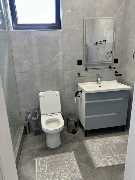 Уютное квартира на аренду в Tiara Residence JK