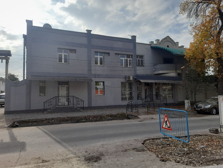 3 этажлик бино ижарага