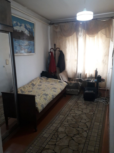Продам благоустроенный дом 6 ком.участок 8 сот.Прописка.Центр Ташморе.