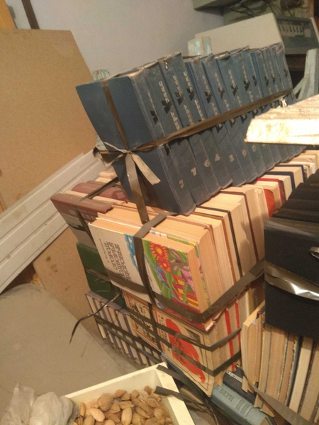 Советские книги в ассортименте