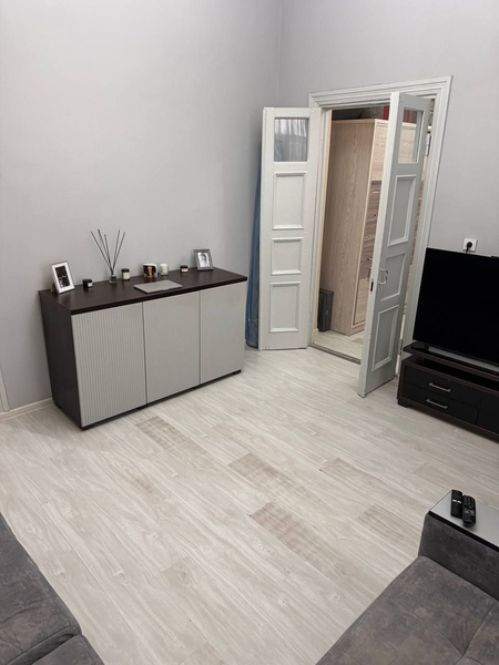 NEXT Отличное место квартира в кирп.доме  Высокопотолочка  меб.техника