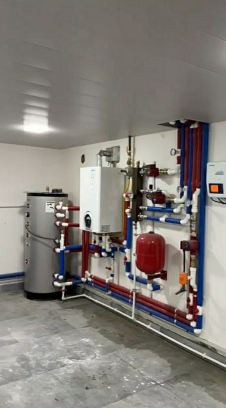 Продаётся дом участок 2сотки 4комнат, 3 санузла,
