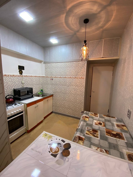 2/9/9 ТТЗ-2 кафе Ульяна. Зал 5×5..58м².