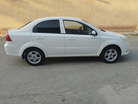 Chevrolet nexia 3