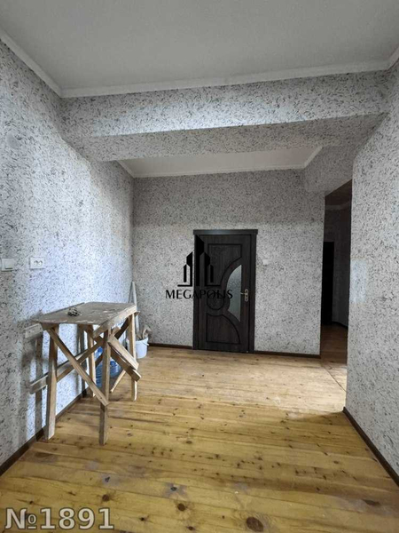 №1891 2хоналик уй сотилади