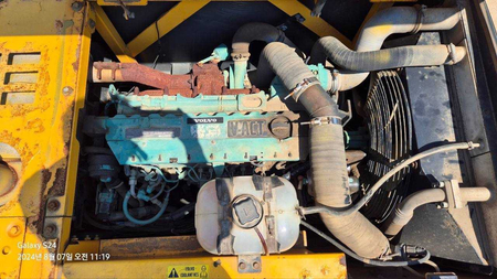 Ekskvator Volvo EW 145