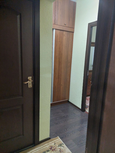 Срочная аренда евролюкс квартира Паркентский 2 ком 2 етаж 5 етажка