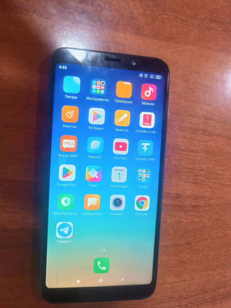 Redmi 5 plus aybi yoq 2 ta bor