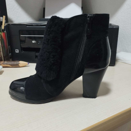 женские ботиночки  теплые удобные