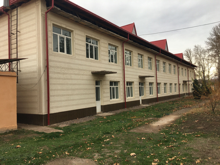 Здание коммерческого типа