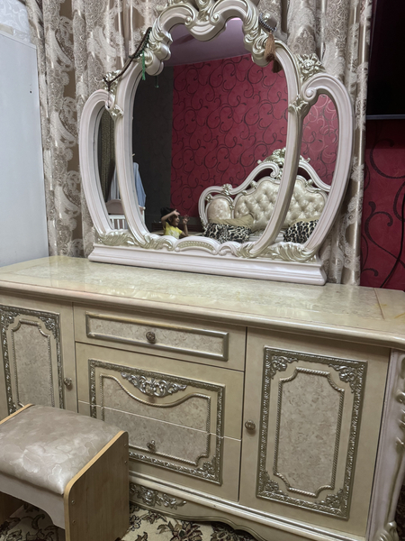 Mebel xitoy splaniy wkaf tirmo 2 ta tunba +matrasi bn narxi kelwiladi