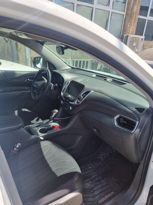 СРОЧНО Chevrolet Equinox RS