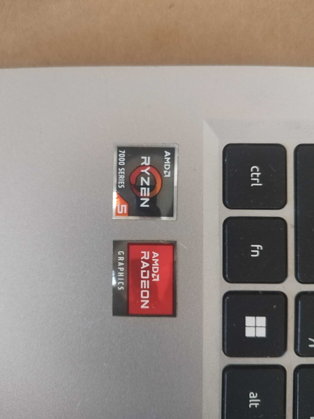 Kompyuter Acer Aspire 3