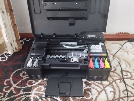 Svetnoy Printer satiladi.
