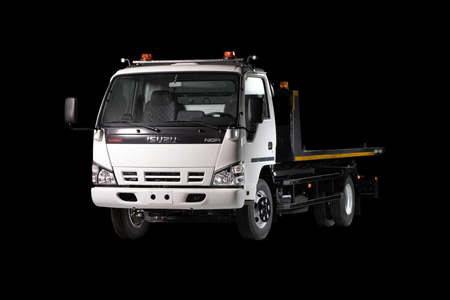 Isuzu NQR 71PL evakuator