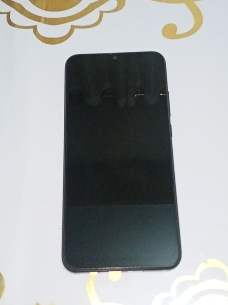 Redmi 9 c Sotiladi
