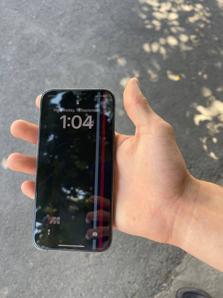 Iphone 12 Pro Max rangi qora