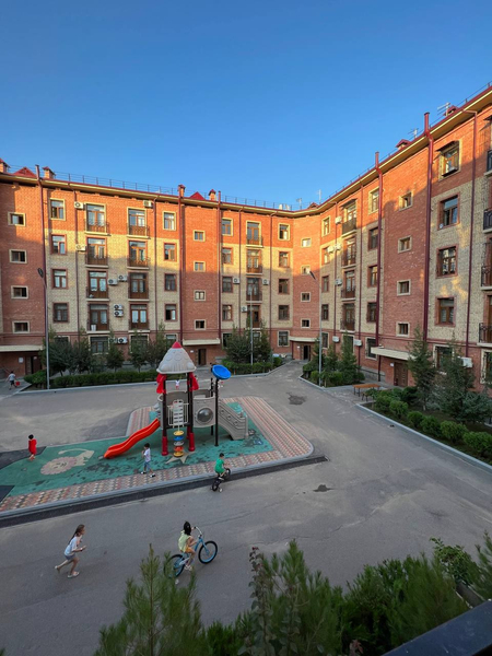 Срочно продаю свою квартиру рядом  хокимият Сергили