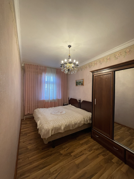Аренда: 650у.е. Метро: Хамид Олимжон.