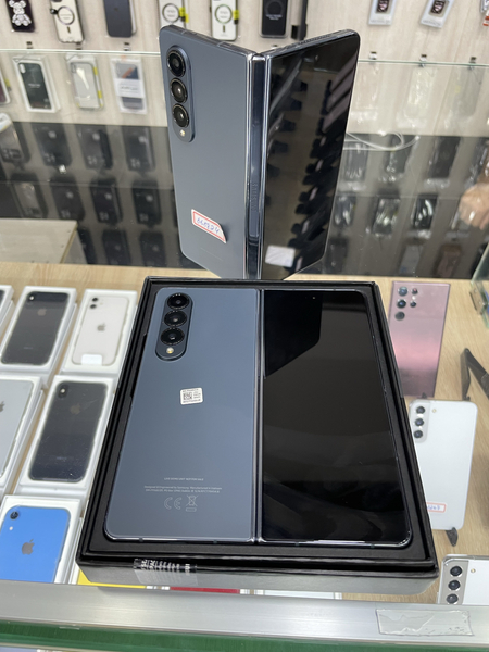 Samsung galaxy Fold 4