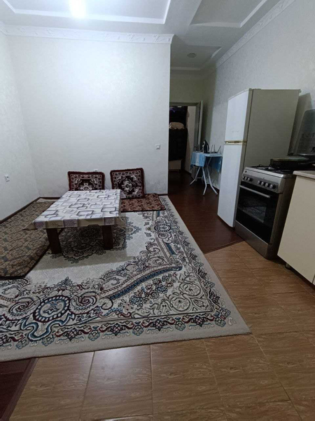 Карасу6 продаётся 1в2 общий двор  Z.