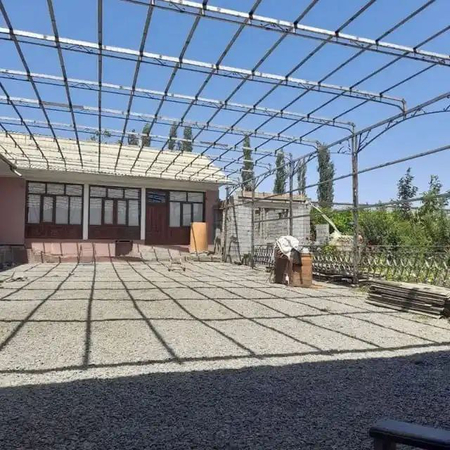 Naves va tomlar yopish xizmatlar