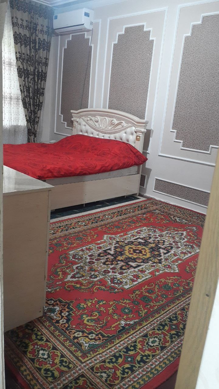 Qora Qamishda 3honali dom sotiladi 2chi etaj dom5tajli