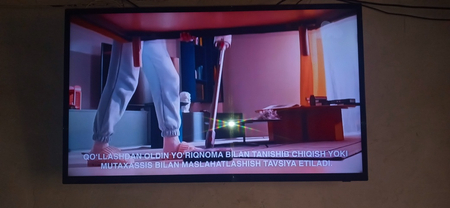 Артел телевизор сотилади холати яхши 1 йил булди олганимга пул керак