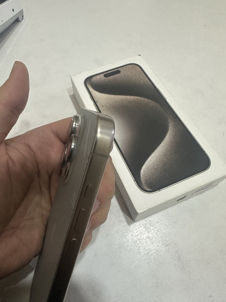 iPhone 15 Pro 128gb 1 sim Natural