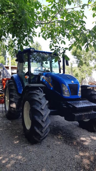 NEW HOLLAND TD5 110 
NEW HOLLAND TD5 110  sotiladi xo