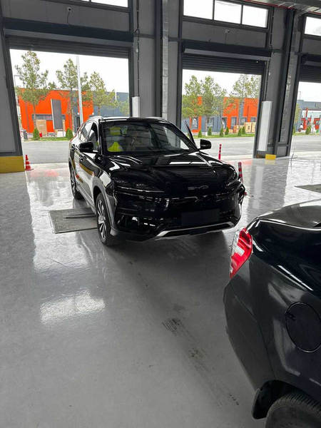 Zamonaviylikni Orient Lizing bilan his qiling BYD CHEMPION