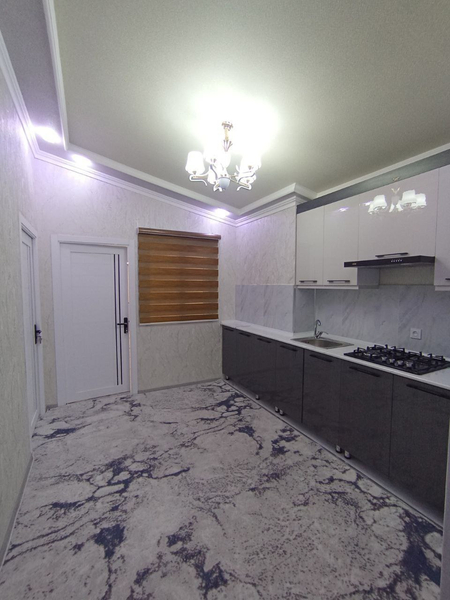 Eshonguzar katta tirassaga yaqin Abu,saxiy,urikzor bozorlariga yaqin