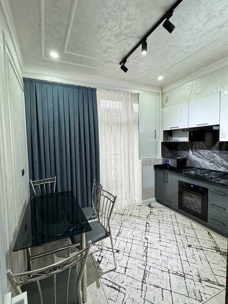 V4266 2/4/9 ЖК Никитина 60м2  евро ремонт