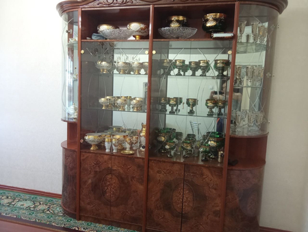 Продается гостиная мебель